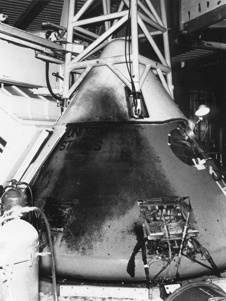 The Tragedy of Apollo 1 – Lights in the Dark
