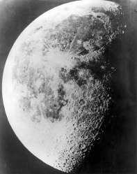 This is the Oldest Surviving Photo of the Moon – Lights in the Dark