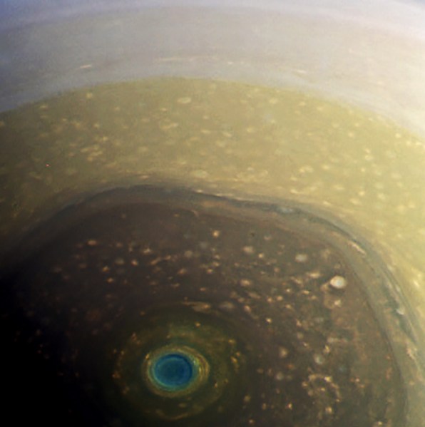 There’s a Cerulean Storm Swirling on Saturn’s North Pole – Lights in ...