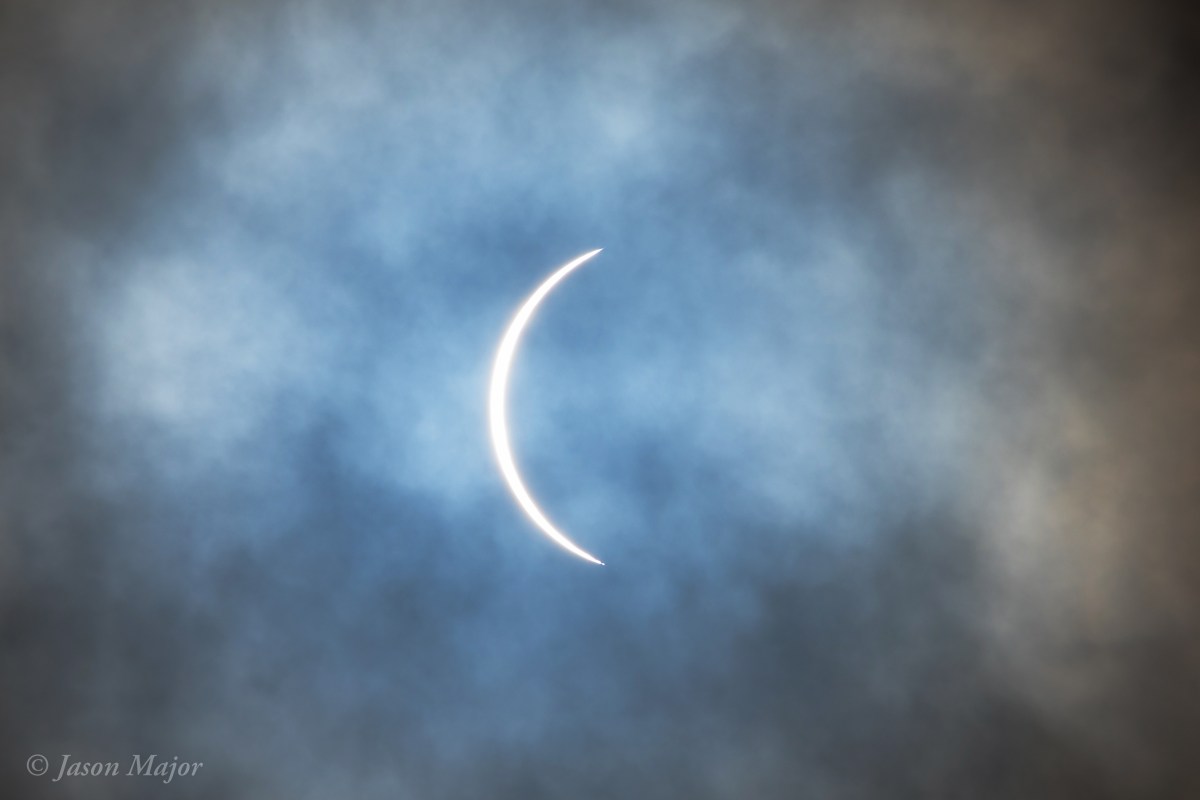 Black Hole Sun: Photos of a Total Solar Eclipse – Lights in the Dark